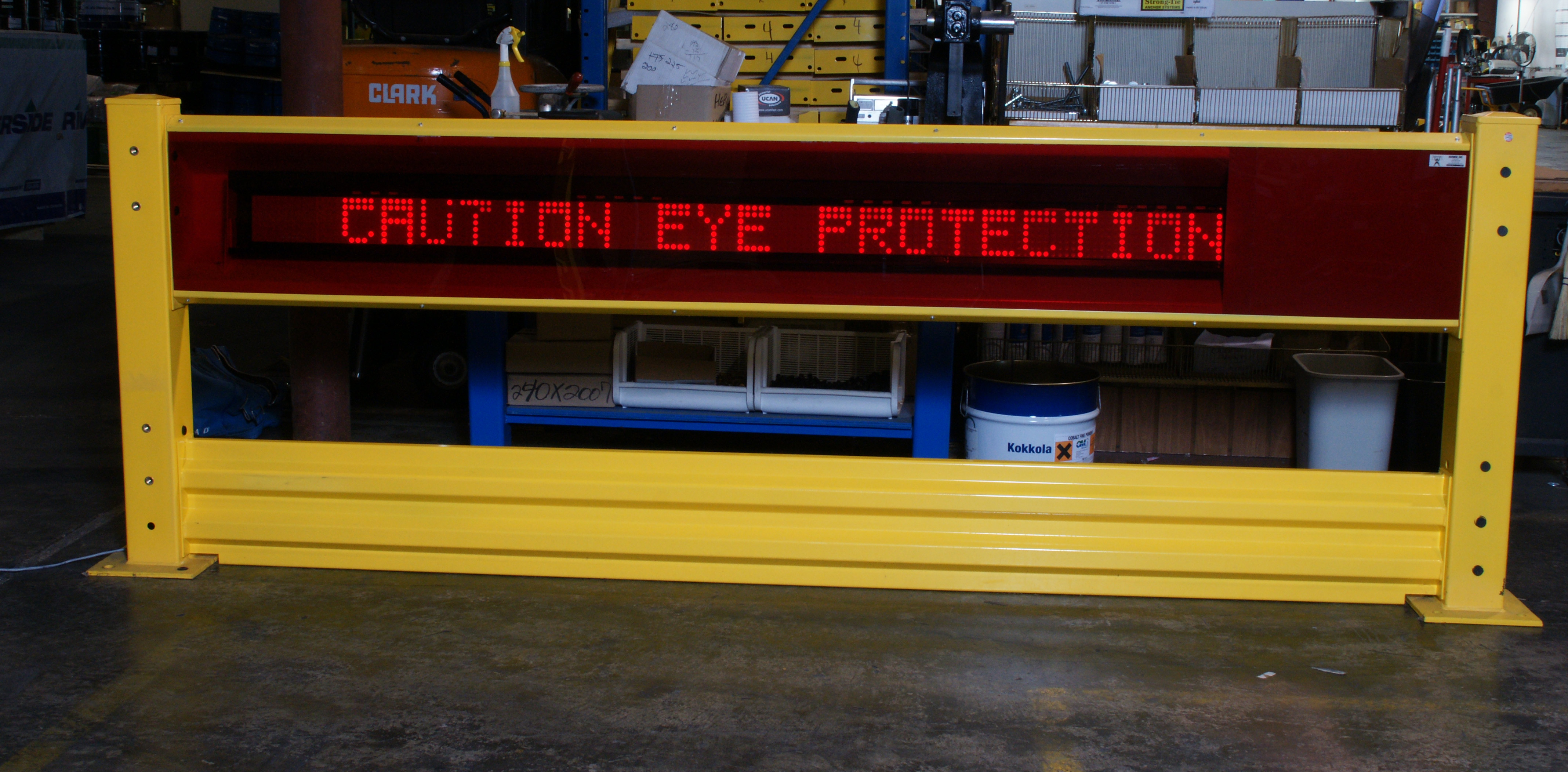 Displayguard® Safety LED Display for Guardrails | Herwin Safety
